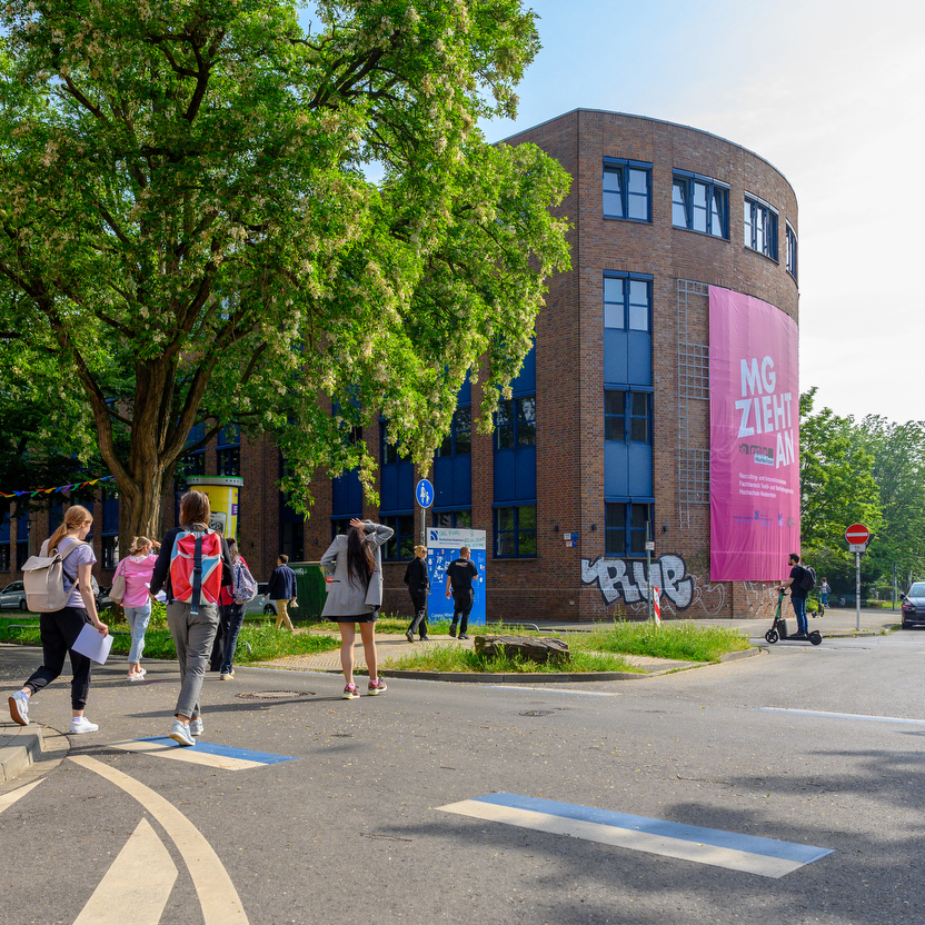 MG ZIEHT AN - GO TEXTILE 2022! - Hochschule Niederrhein